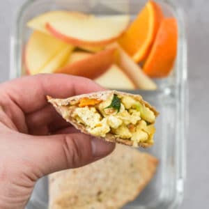Veggie Loaded Breakfast Pockets {Freezer Friendly} - Meal Plan Addict