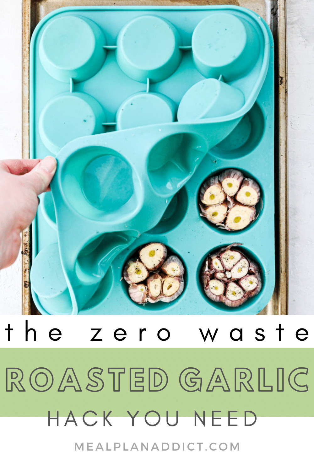 The no foil roasted garlic hack you need! (+ how to freeze it and what ...